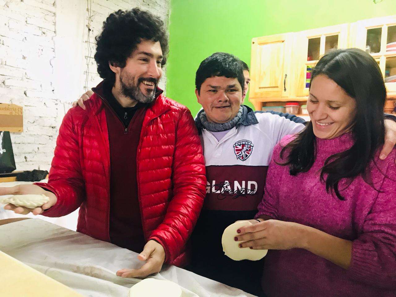 Día de la Independencia: PABLO ALANIZ PREPARÓ COMIDAS TÍPICAS JUNTO A ...